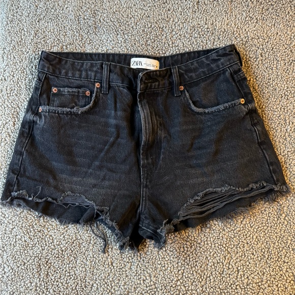 Shorts | Zara Ripped Jean Short | Poshmark